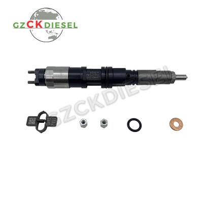 China 295050-0590 Fuel Injector RE545562 RE543351 SE502671 AP52807 AP52907 For John Deere 6081 Engine for sale