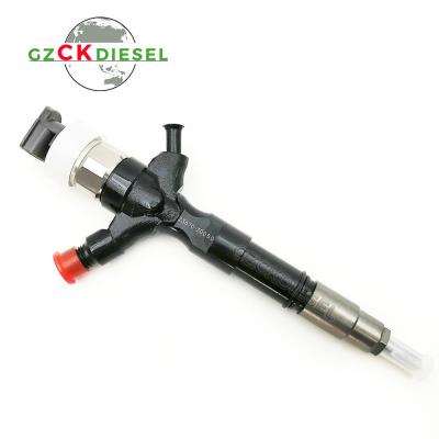 China Common Rail Injector 23670-30050 095000-5881 for TOYOTA HIACE 2KD-FTV for sale