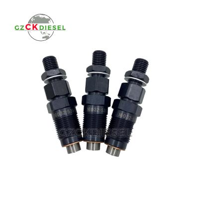 China Fuel Injector 16032-53900 for D905 V1305 V1505 D1105 D1005 V1205 Engine for sale