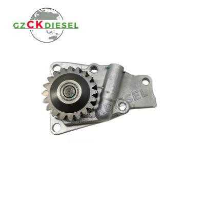 China Oil Pump 6209-51-1700 for Excavator PC200-6 PC220-6 Engine 6D95-6 for sale