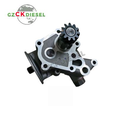 China New Oil Pump OEM ME014600 for 4D32 4D33 E110 E110B Engine for sale