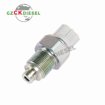 China Fuel Rail Pressure Switch Sensor 499000-4441 for Engine 4HK1 6HK1 Excavator PC400-7 for sale