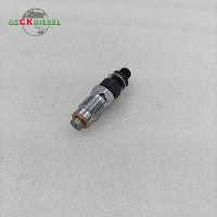 China Fuel Injector 16001-53000 1600153000 for D722 D782 D902 Engine for sale
