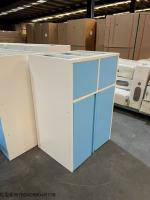 China Steel-Made Anti-Corrosion Hospital Treatment Room Furniture Includes Treatment Cabinets and Tables for sale