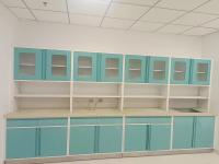 China Steel-Made Anti-Corrosion Hospital Treatment Room Furniture Includes Treatment Cabinets and Tables for sale