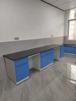 China Steel-Made Anti-Corrosion Hospital Treatment Room Furniture Includes Treatment Cabinets and Tables for sale