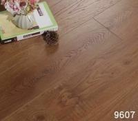 China Click HDF Laminate Flooring Board 10mm For Kitchen Hotel Living Room for sale
