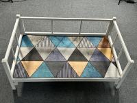 China XL Size Elevated Pet Dog Bed Cooling Feature and Hand Wash Wash Style Made with Wool for sale