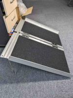 China 600lbs Loading Capacity Aluminum Alloy Wheelchair Ramp for Enhanced Accessibility for sale