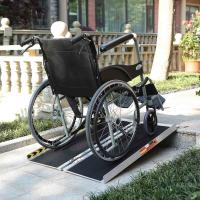 China Shopping Mall Aluminum Alloy Ramp with Non-Slip Surface Carpeted Handicap Home Steps for sale