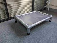 China Stocked Aluminum Frame Elevated Pet Bed for Large Dogs and Cats FIBER Material in USA for sale