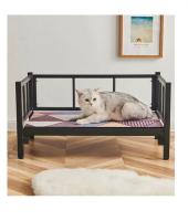 China Sturdy Elevated Dog Bed 20-30kg Bearing Capacity White Perfect for Camping and Travel for sale
