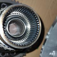 China TF-81SC AW6A-EL Four-Wheel Drive Cup Differential Case 20x20x20cm OE Replacement for sale