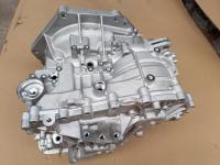 China CVT180 TS11 Torque Converter Housing Front Housing Assembly 10407852 for 2016-2023 ROEWE I5 I6 for sale