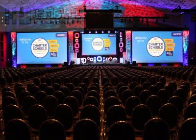 China HD P4 Indoor LED Screen Rental Stage Led Advertisement Display IP43 for sale