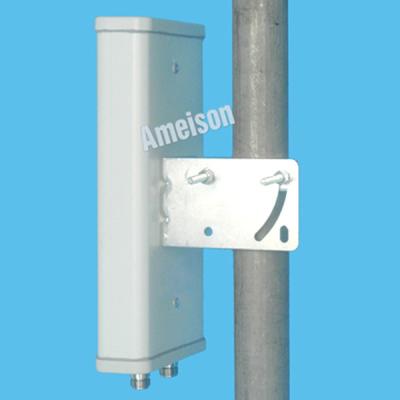 China 5725-5850MHz 15dBi Directional Panel Antenna wireless antenna outdoor WLAN antenna for sale