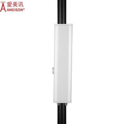 China 2300-2700MHz 13dBi V&H Polarization 4G LTE Directional Panel Antenna for sale