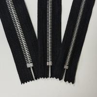 China Double Pointed Teeth Metal Zipper #5 Rust Resistant Secure Interlocking Zipper for sale