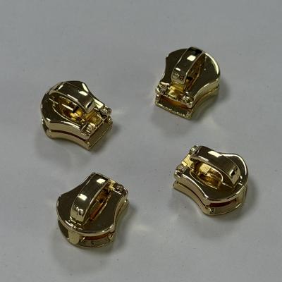 China Metal Zipper Slider #8 Non Lock High Load Bearing Rust Wear Resistant Durable for sale