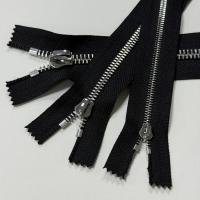 China Bright Nickel #8 Metal Zipper 60cm Smooth Operation European Style for Garments for sale