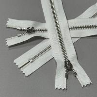 China Smooth Durable #5 Y Shape Metal Zipper Bright Nickel for Apparel Luggage for sale