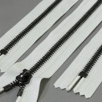 China Versatile Trends #5 Corn Teeth Metal Zipper Gun Metal Premium Feel Industrial Luxe Style for sale