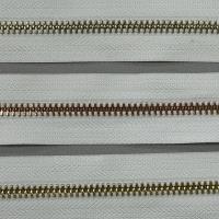 China Unique Tooth Profile #5 Y Shape Metal Zipper Deep Bite Shiny Gold for sale