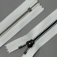 China Fade Resistant #5 Y Shape Metal Zipper Bright Nickel 100% Consistent Color Durable for sale