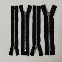 China Full Tooth Shaped Particles #3 Corn Teeth Metal Zipper Bright Nickel Smooth Operation for sale