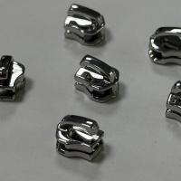 China Firm #3 Metal Zipper Non Lock Pin Lock Slider 5mm Bright Nickel Durable for sale