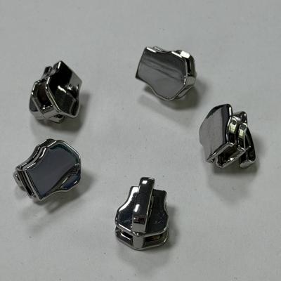 China High Class #5 Metal Zipper Non Lock Pin Lock Slider Streetwear Accessories Durable Heavy Duty for sale