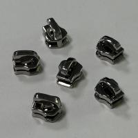 China High Class #5 Metal Zipper Non Lock Pin Lock Slider Streetwear Accessories Durable Heavy Duty for sale