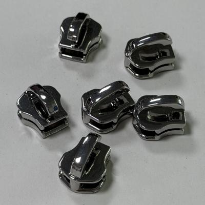 China Industrial Style #8 Metal Zipper Non Lock Pin Lock Slider Heavy Duty 8mm for sale