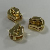 China Scratch Resistant #8 Metal Zipper Slider Electroplating Non Lock Slider for sale