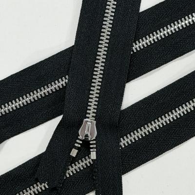 China Secure Engagement #3 Double Pointed Teeth Metal Zipper Highly Durable Bright Nickel for sale