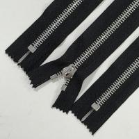 China Smooth Feel #5 Double Pointed Teeth Metal Zipper Evenly Distributed Force Bright Nickel for sale