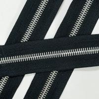 China Smooth Feel #5 Double Pointed Teeth Metal Zipper Evenly Distributed Force Bright Nickel for sale