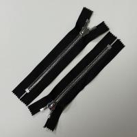 China Solid Build Quality #8 Double Pointed Teeth Metal Zipper Simple Elegant Bright Nickel for sale