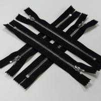 China Euro Teeth Metal Zipper #3 Neatly Arranged Uniform Luster Brass Zipper 80cm for sale