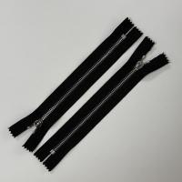 China #3 Euro Teeth Metal Zipper Slender Three Dimensional Profile for High End Apparel for sale
