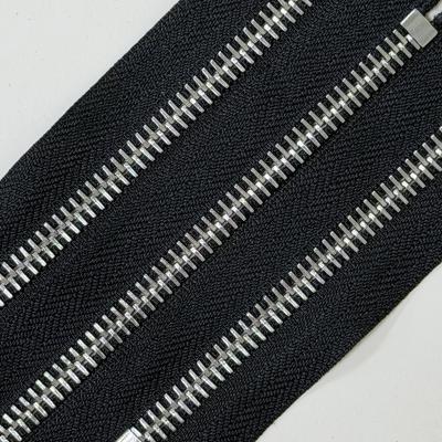 China Light Luxury #8 Euro Tooth Metal Zipper Resistant to Deformation and Cracking for sale