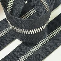 China Brass Metal Zipper #5 Corn Teeth Strong Bite Force Polished Finish for Bags for sale