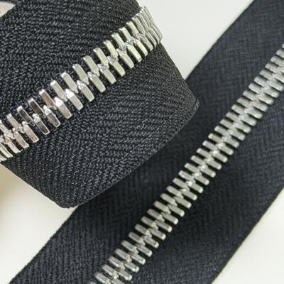 China Corn Teeth #8 Brass Zipper Bright Nickel Metal Zipper Customizable 80cm for sale