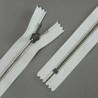 China #5 Euro Teeth Metal Zipper 60cm Long Lasting Plating Premium Finish for High End Apparel for sale