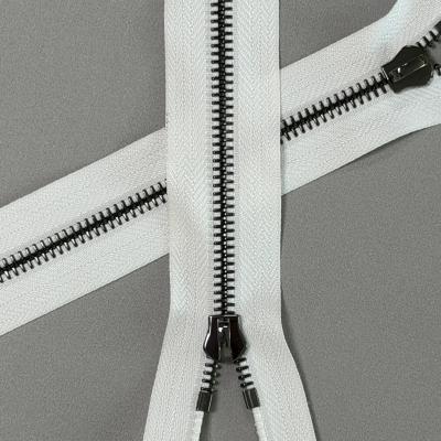 China #5 Euro Teeth Metal Zipper 80cm High Lateral Pull Strength Luxury Apparel Accessories for sale