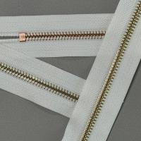China #5 Euro Teeth Metal Zipper Customizable Colors 100% Brass High Speed Milling for sale