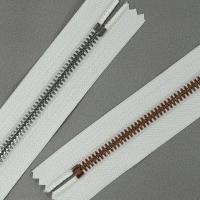 China Corrosion Resistant #5 Corn Teeth Metal Zipper Brass High Hardness for Bags for sale