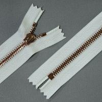 China Corrosion Resistant #5 Corn Teeth Metal Zipper Brass High Hardness for Bags for sale