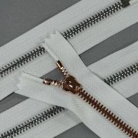 China Smooth Rounded #5 Corn Teeth Metal Zipper High Precision Design Bright Nickel for sale