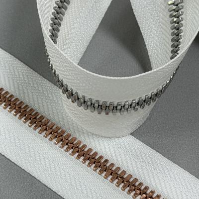 China Non Shrinking Corn Teeth Brass Zipper Bright Nickel #5 Metal Zipper 60cm for sale